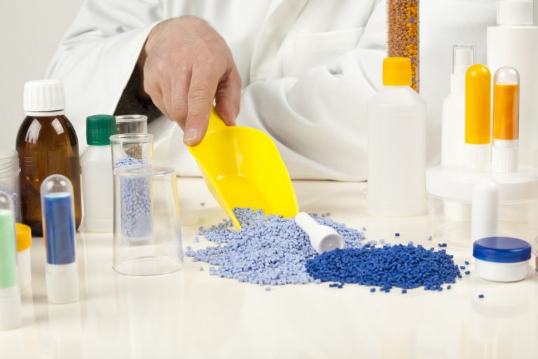 5 Applications of Plastic Injection Molding | Wunder-Mold